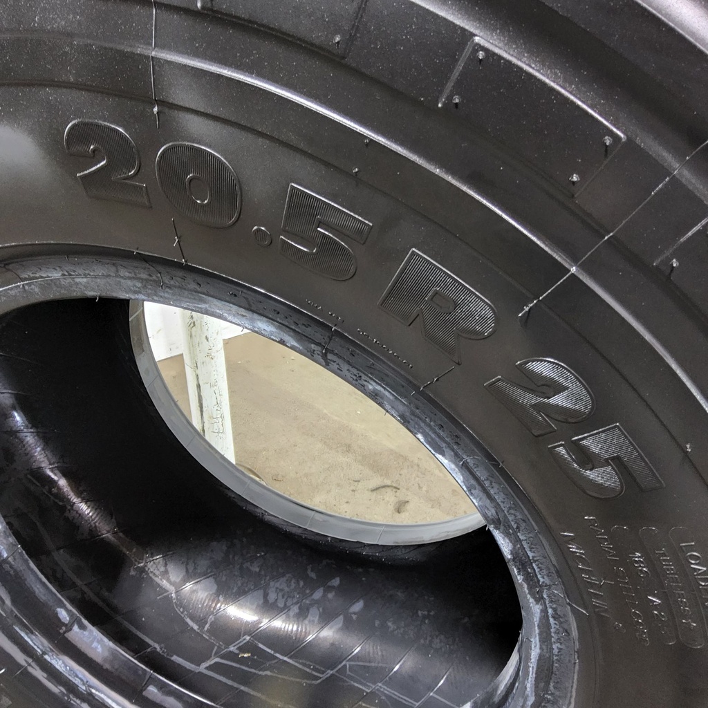 USED 20.5R25 Michelin XHA2 L-3 186A2 95% for Sale | NTS Tire Supply